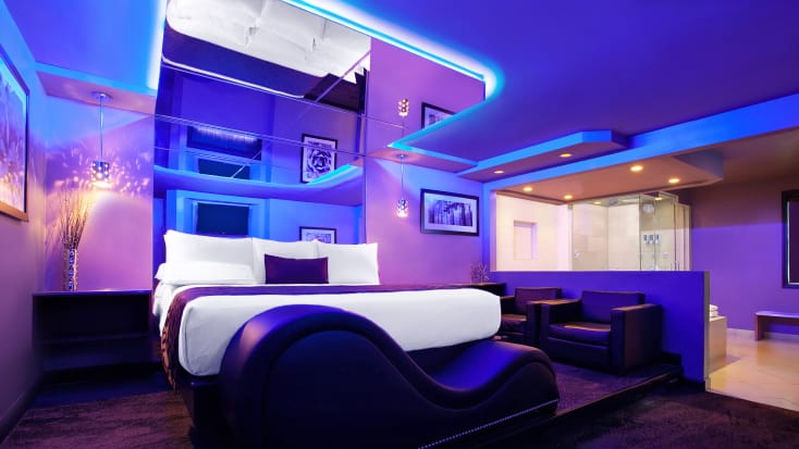 Tips for Creating the Perfect Hotel Room Ambiance - Dreams wire