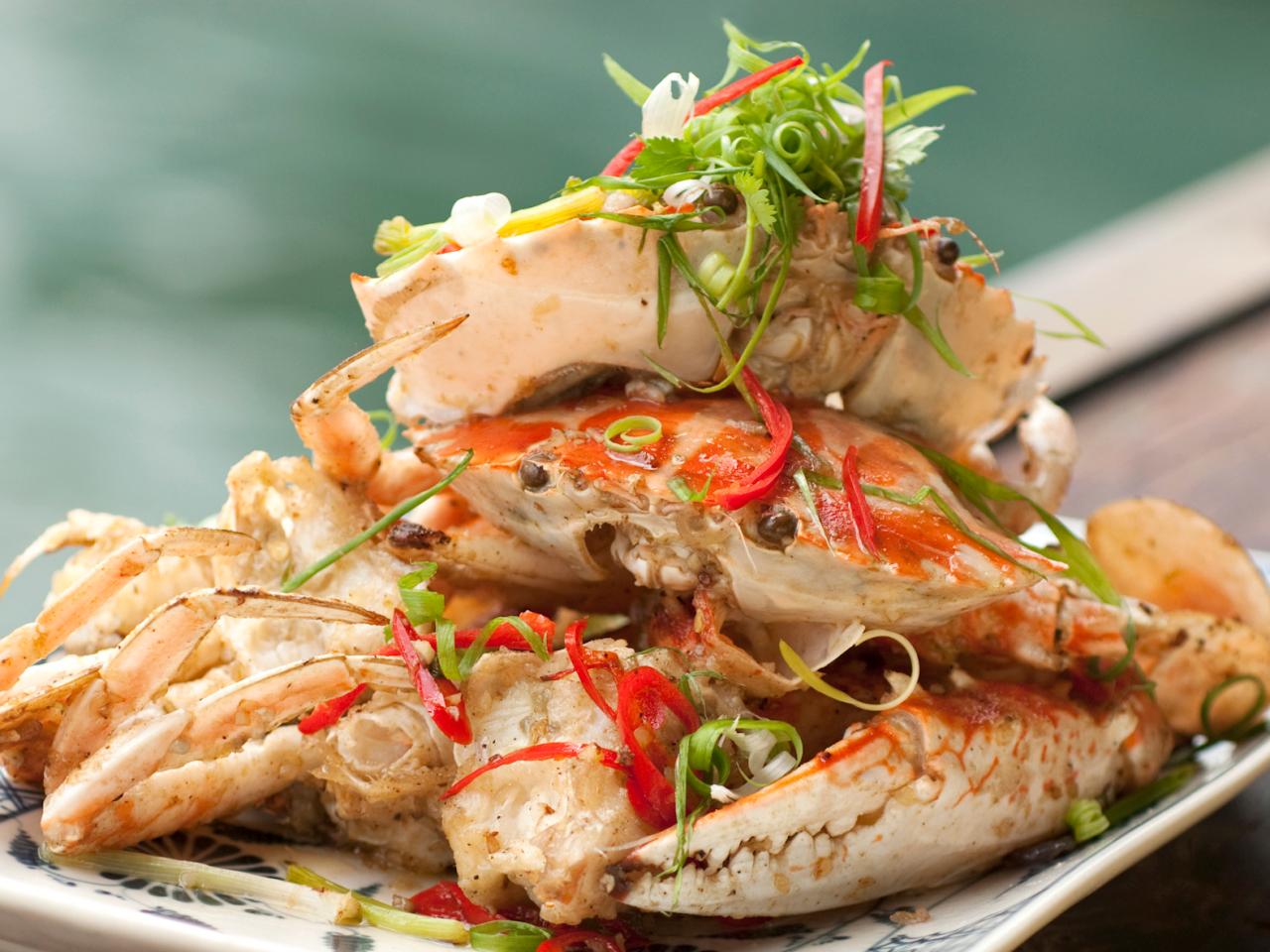 Is Red Crab Edible? Enjoy The Delicate Taste With Buttery Flavor ...